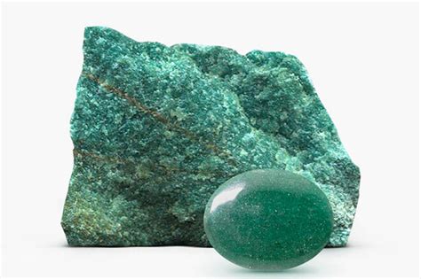 Как называется драгоценный зеленый светлый камень, виды и фото