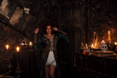 Triss Merigold Alternative Look Dlc Outfit Cosplay Costume Dress From The Witcher 3 Wild Hunt