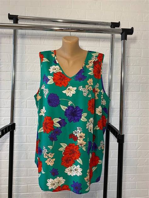 Майка яскрава майка в кольорах Simply Be великий розмір — ціна 150 грн у каталозі Майки Купити