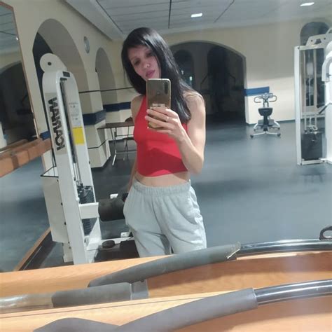 Бегут в толпе куда то не туда