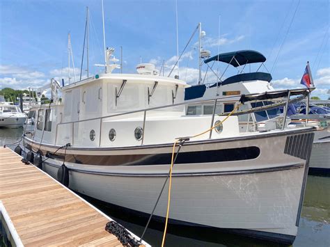 2010 37 Pilothouse Nordic Tug