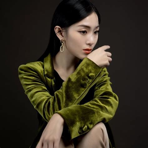 Yi Wen Chen E Wen06c On Threads