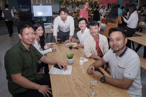 Joshua Chua On Linkedin Thrilled To Be A Part Of The Alibaba Netpreneur Masterclass 🌟 Embracing…