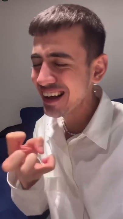 ששון שאולוב בשיר מרגש ומהפנט Youtube