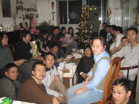 清华大学 Yu Jin Zhang Home 2005 1231b