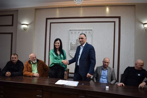 Потписан Уговор о изградњи стамбене зграде за здравствене раднике Општина Беране