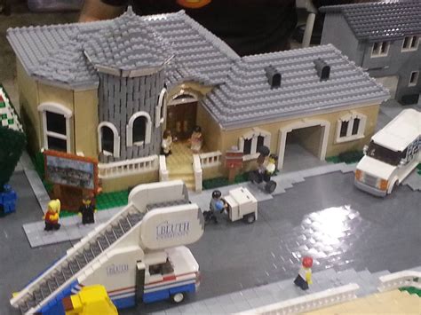 A Bluth Model Home R Arresteddevelopment