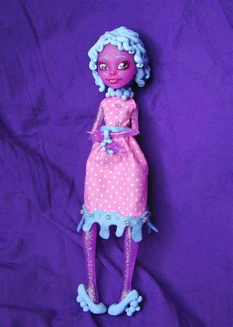 Blob Girl Custom By Cropcircledesigner On Deviantart