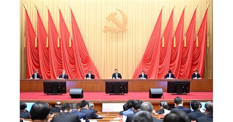 Китайският лидер призова за засилване на управлението на партията