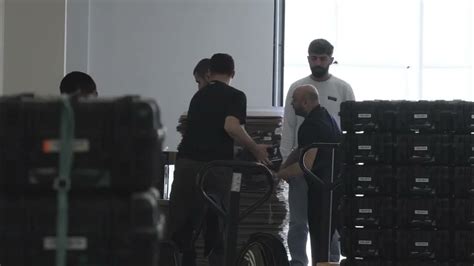 ელექტრონული ტექნოლოგიებისათვის შექმნილი მოდერნიზებული საოპერაციო სასაწყობე სივრცე Youtube