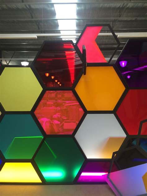 Hexagonal Framework Exhibition Stand For Archliux Hexagonal Framework Exhibition Stand For Archliux