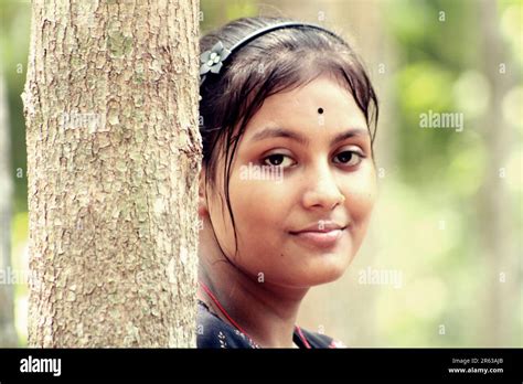 Indian Teenage Village Girl Face In Outdoor Stock Photo Alamy