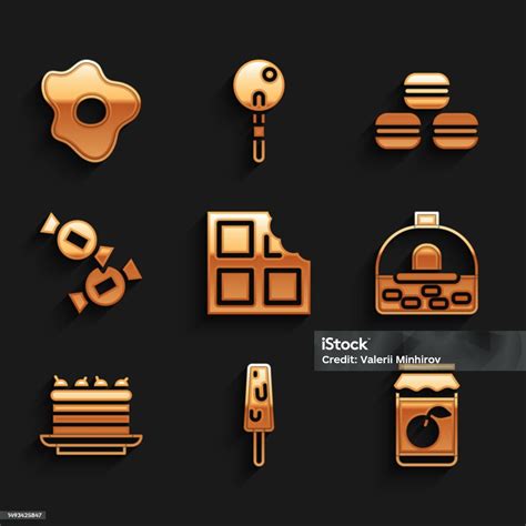 초콜릿 바 아이스크림 잼 항아리 벽돌 스토브 케이크 사탕 마카롱 쿠키 및 스크램블 에그 아이콘을 설정합니다 벡터 검은색에 대한