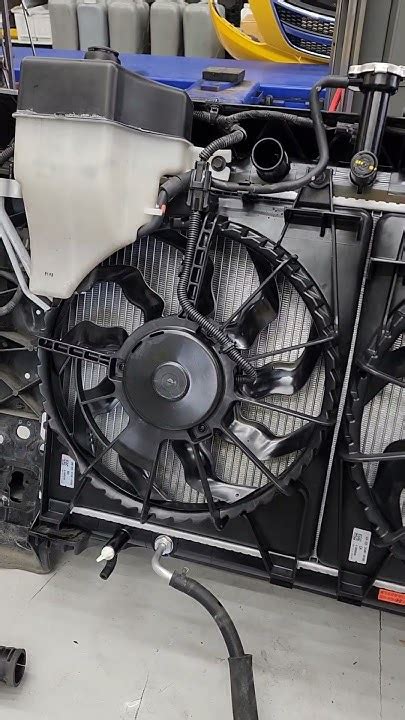 그랜드 스타렉스 벨트 라지에어터 콘덴서 교환 Youtube