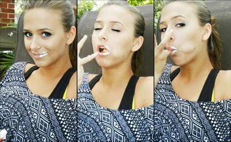 She Knows How To Tease Porn Pic