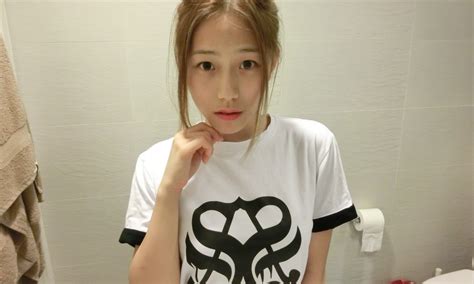 Hong Kongs Very First Youtuber Ruby Tang Simplysxy