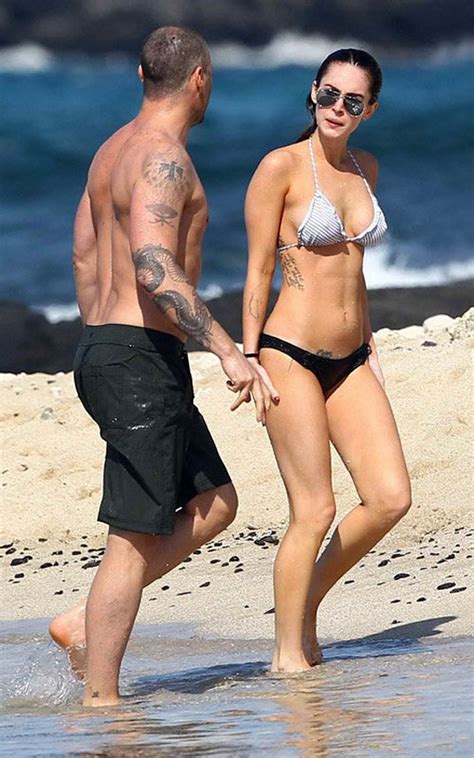 Megan Fox At The Beach In Hawaii In Bikini 4 Lacelebsco