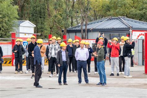 宏润与宁波大学校企联建观摩活动 公司新闻 宏润建设集团股份有限公司