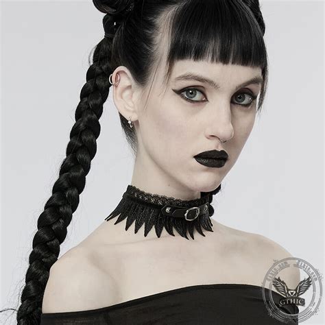 Gothic Feather Design Lace Choker Necklace Gthic