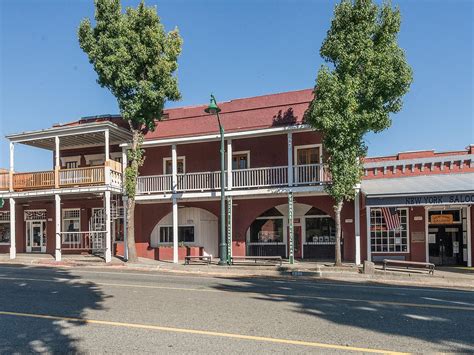 529 Main St Weaverville Ca 96093 Zillow