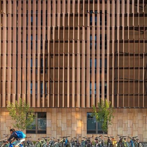 “edificios Con Piel” Recubrimiento Para Fachadas Alur Arquitectos