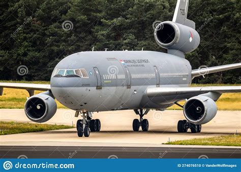 Royal Netherlands Air Force Kdc 10 Tanker Aircraft Now Flying For