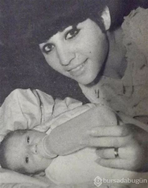 Hakan Uralın Annesi Ceyhan Cem Yıllar önce Anlatmış Foto Galerisi 8