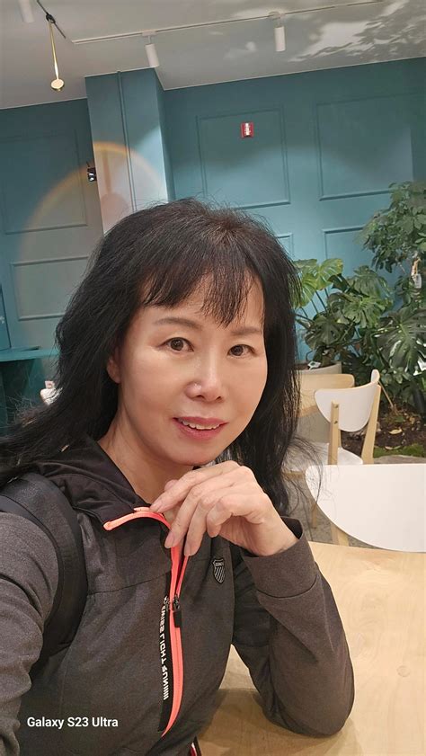 운동 끝나고 시원한 딸기 쉐이크 한잔으로 나를 챙긴다 내일도 오늘처럼 좋은 날이 될것이다 ️