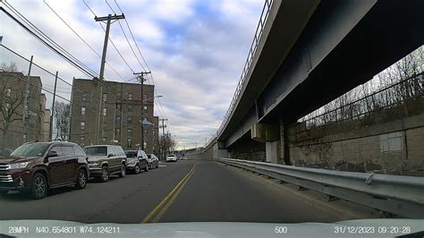 Idiot Overtakes Slowpoke At Double Yellow Lines On A Curve [oc] R Idiotsincars