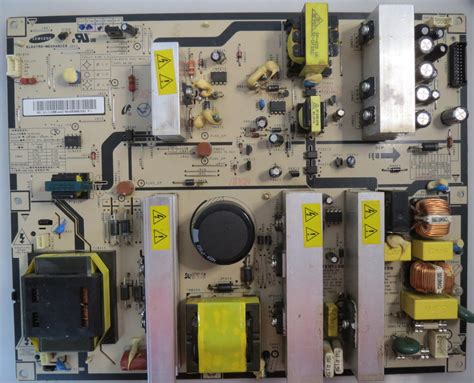 Vareza - Netzteil BN44-00165A IP-40STD REV 1.1 , IP-231135A