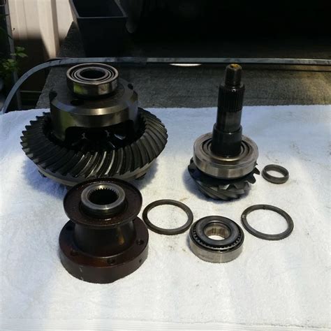 Ford Falcon Fg Ute And 1 Tonner 30 Spline 327 Ratio Dana Trac Loc Diff
