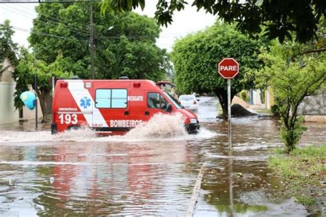 Temporal Destelha Casas E Derruba árvores Ms Terá Frio De 6ºc Sábado