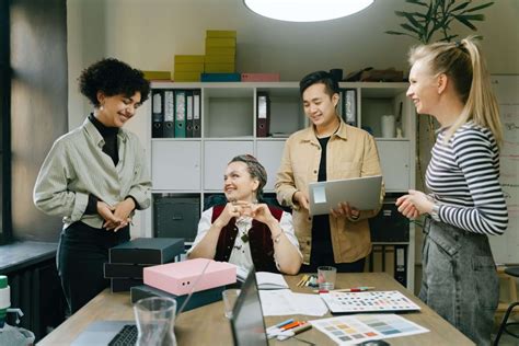 how to build and manage a software development team