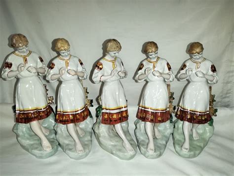 Статуетки надання на ромашці 350 грн Інші товари для дому Бердичів на Olx