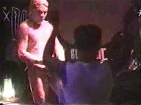 Stripping Game Pinoy Strippers Shows His Big