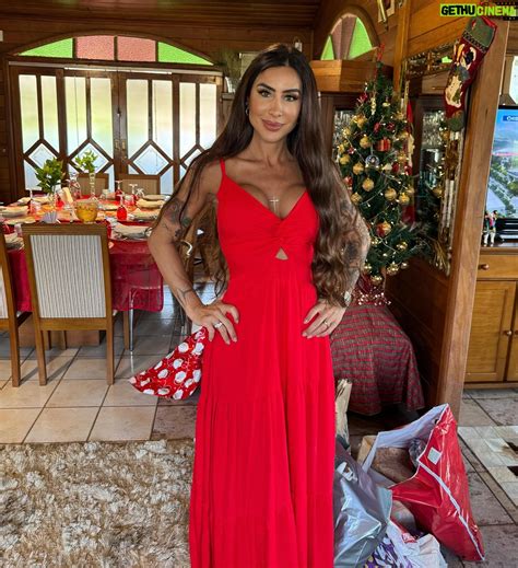 Jaque Khury Wiki Biography Age Gallery Spouse And More