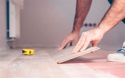 Ultimate Guide To DIY Floating Floor Installations 2022 FloorVenue