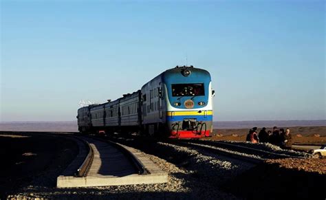 ШУУРХАЙ УБТЗ ын нэр бүхий албан тушаалтны гэрээс 7 3 тэрбум төгрөг