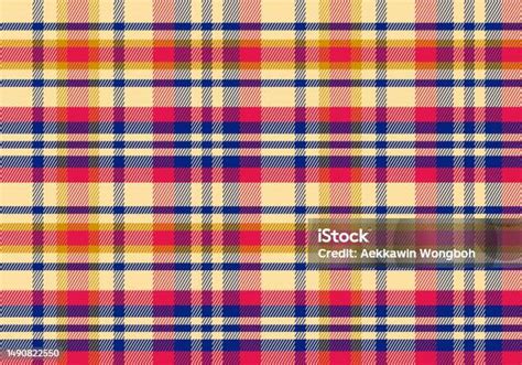 격자 무늬 Redplaid 로얄 스튜어트 타탄 타탄 빨간 타탄 고원 킬트 길쌈된 본 스코틀랜드 일족 스코틀랜드 스코틀랜드 스튜어트 킬트 스튜어트 천 클랜 스튜어트 로얄 타탄