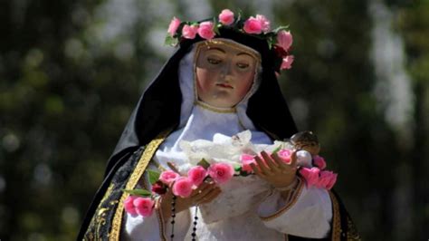 Santa Rosa De Lima Reciente Billetes De Hasta S 200 Como Ofrenda En Su Ermita Infobae