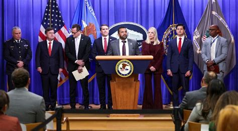 Five Arrested As Fbi Foil New Years Eve Bomb Plot In Los Angeles