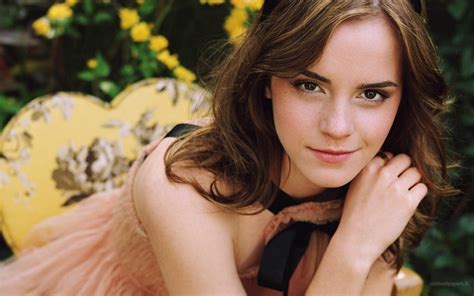 Emma Watson Women Looking At Viewer Smiling Brown Eyes Long Hair