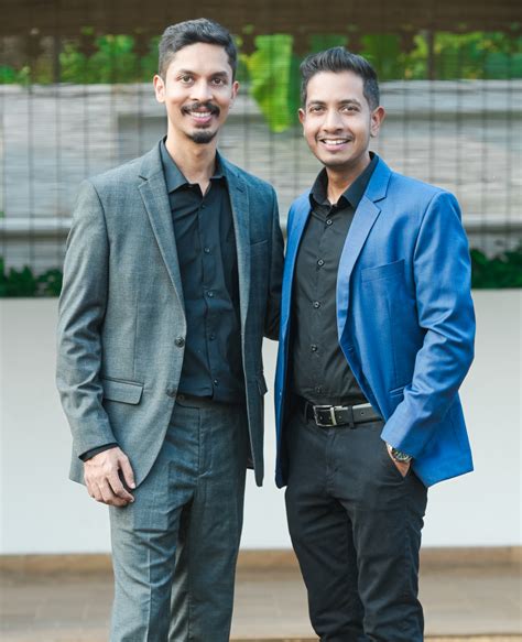 Join Our Team Careers 2hats Logic