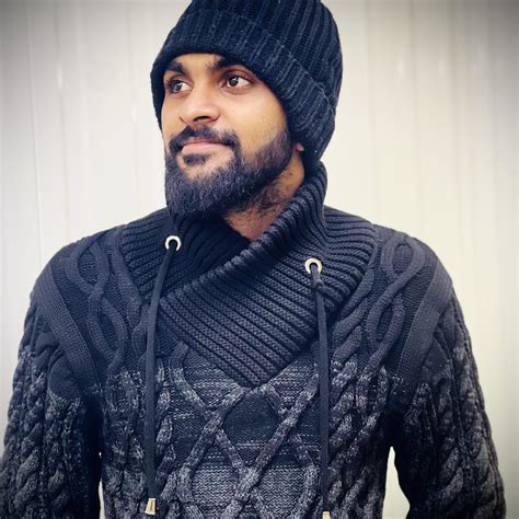 හෙට වෙනුවෙන් අපි ශ්‍රීපාලි විද්‍යාලයීය ආදිශිෂ්‍ය සංගමයේ හිටපු ගරු ලේකම් නුවන් ලක්මාල්