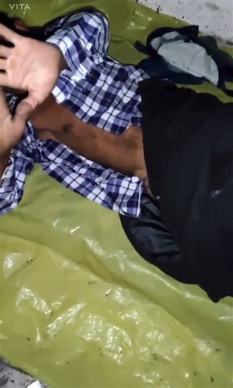 Por Dinheiro Having Sex With Homeless Guy