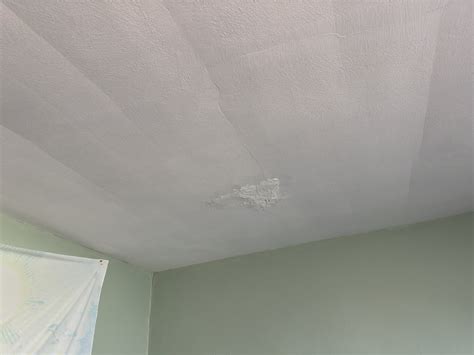 Fixing Bad Drywall In Two Rooms Ceilings And Walls Rdiy