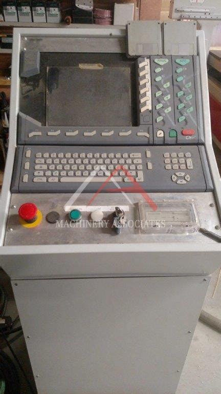 Holzher Cosmec Conquest 250 4x8 Cnc Router Osai Control Super Low Hours