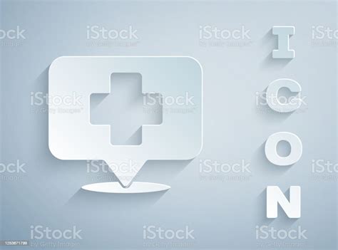 종이 는 회색 배경에 격리 된 교차 병원 아이콘의료지도 포인터를 잘라 종이 아트 스타일 벡터 일러스트레이션 3차원 형태에 대한 스톡 벡터 아트 및 기타 이미지 Istock