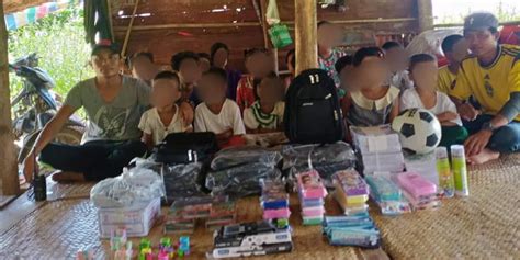 ကလေးမြို့နယ်က စစ်ဘေးရှောင် ၄၀၀ ကျော်နှင့် ကျောင်းသားများကို ထောက်ပံ့