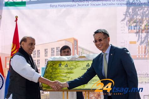 Энэтхэг Монголын Найрамдлын сургуулийн шав тавилаа